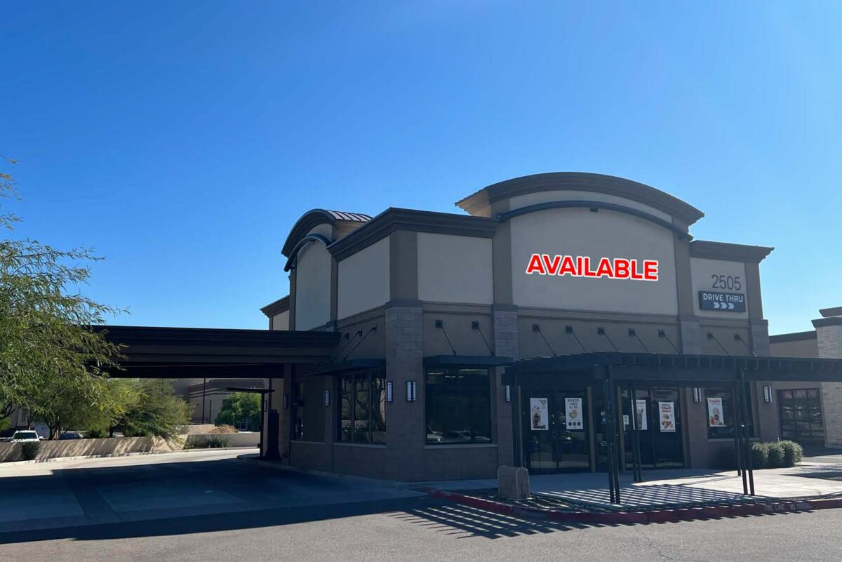 Williams Field Rd And Val Vista - SEC - Velocity Retail Group